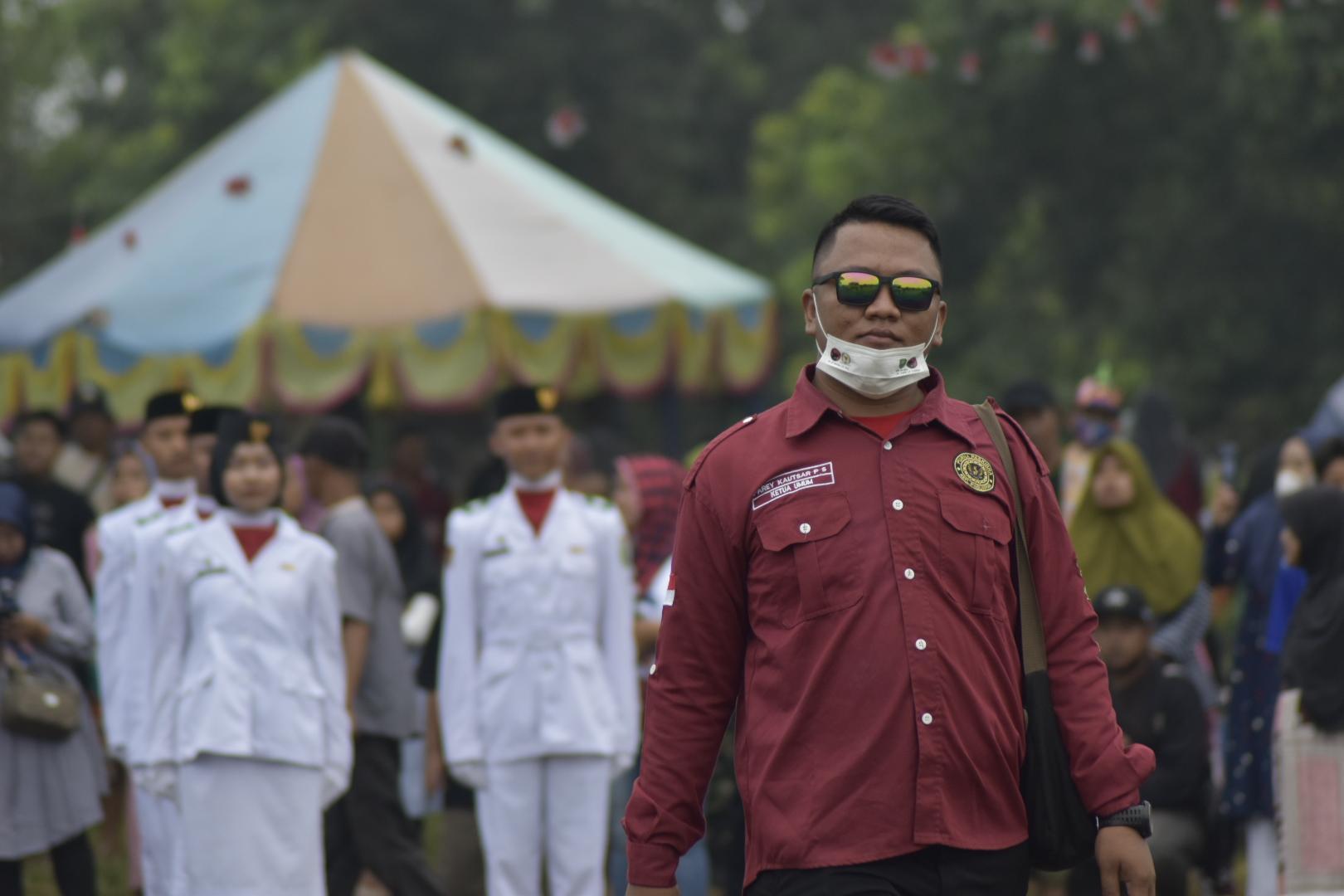 Paskibra Kecamatan Pabuaran Sukses Kibarkan Bendera Merah Putih Saat ...